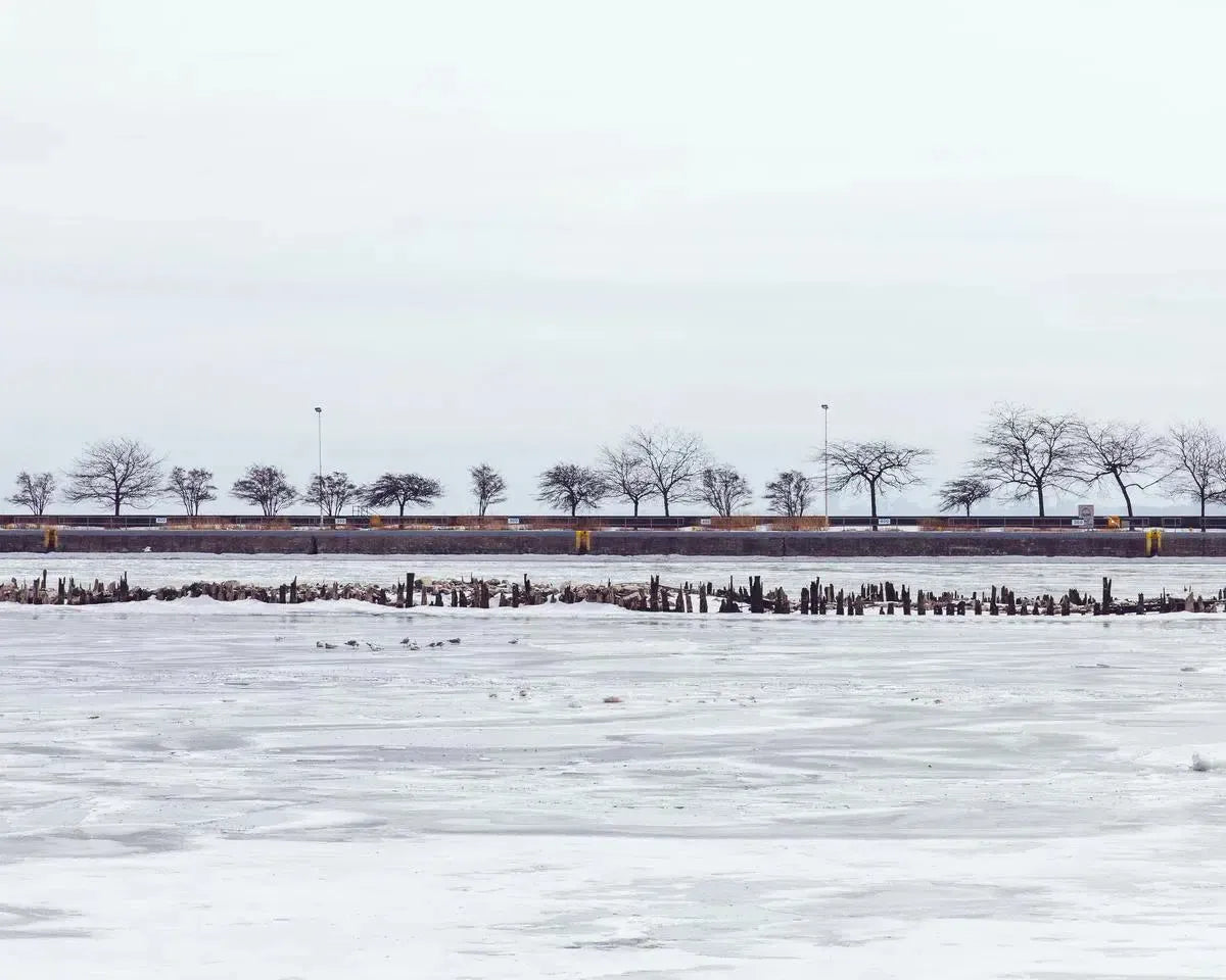 Frozen Lake, by Oliver Regueiro – PurePhoto
