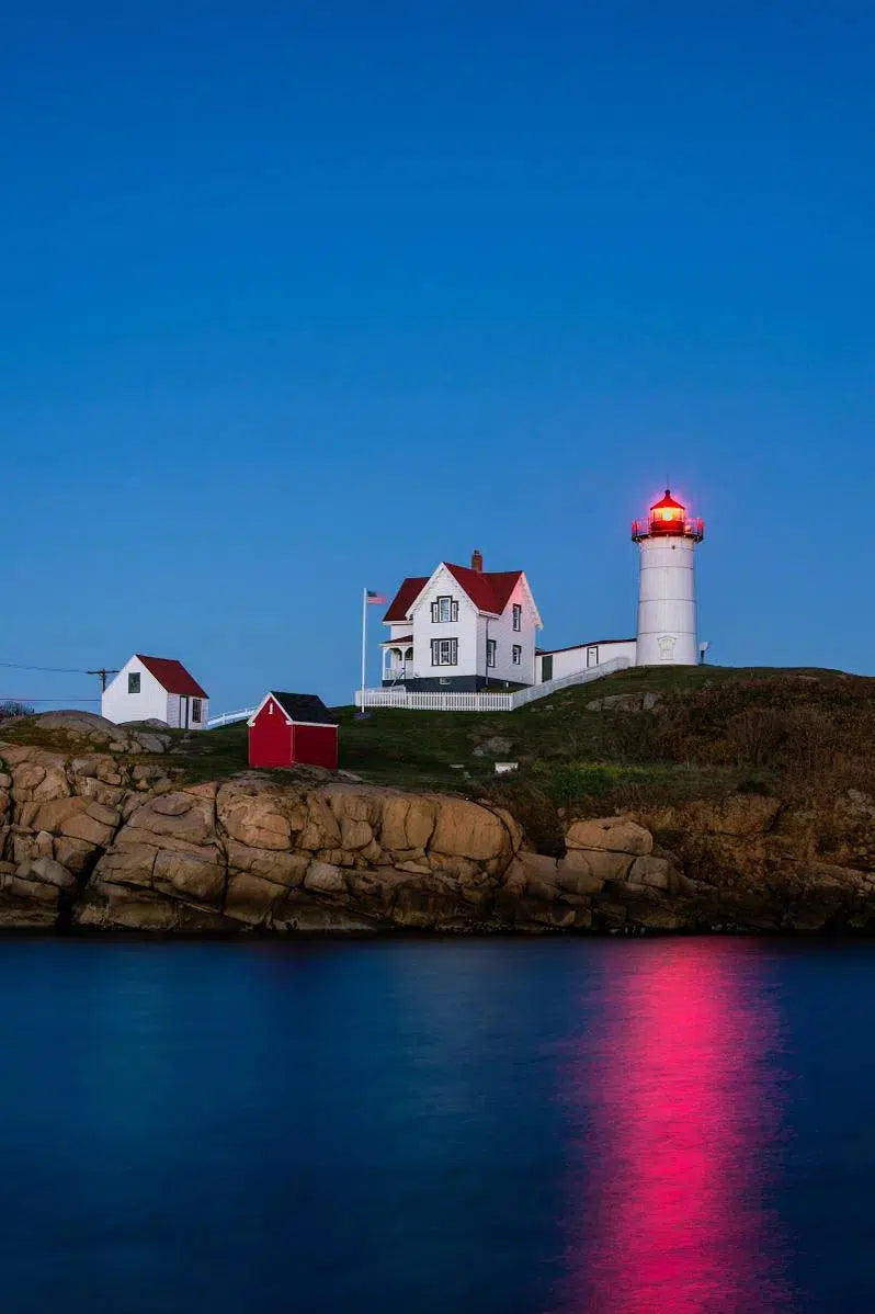 Nubble Light, Maine, by John Greim – PurePhoto